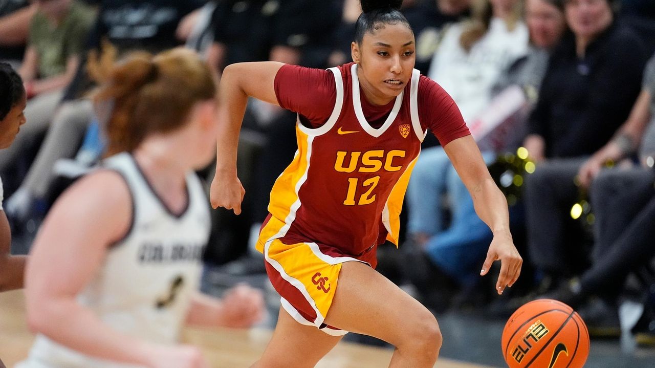 USC's JuJu Watkins extends record with 10th honor as Pac-12 freshman of the week - Newsday