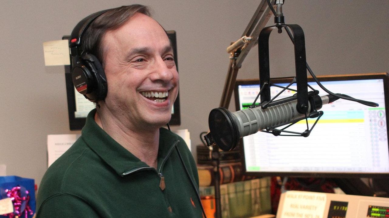 Former WALK-FM morning host Mark Daniels launching LI-focused podcast ...