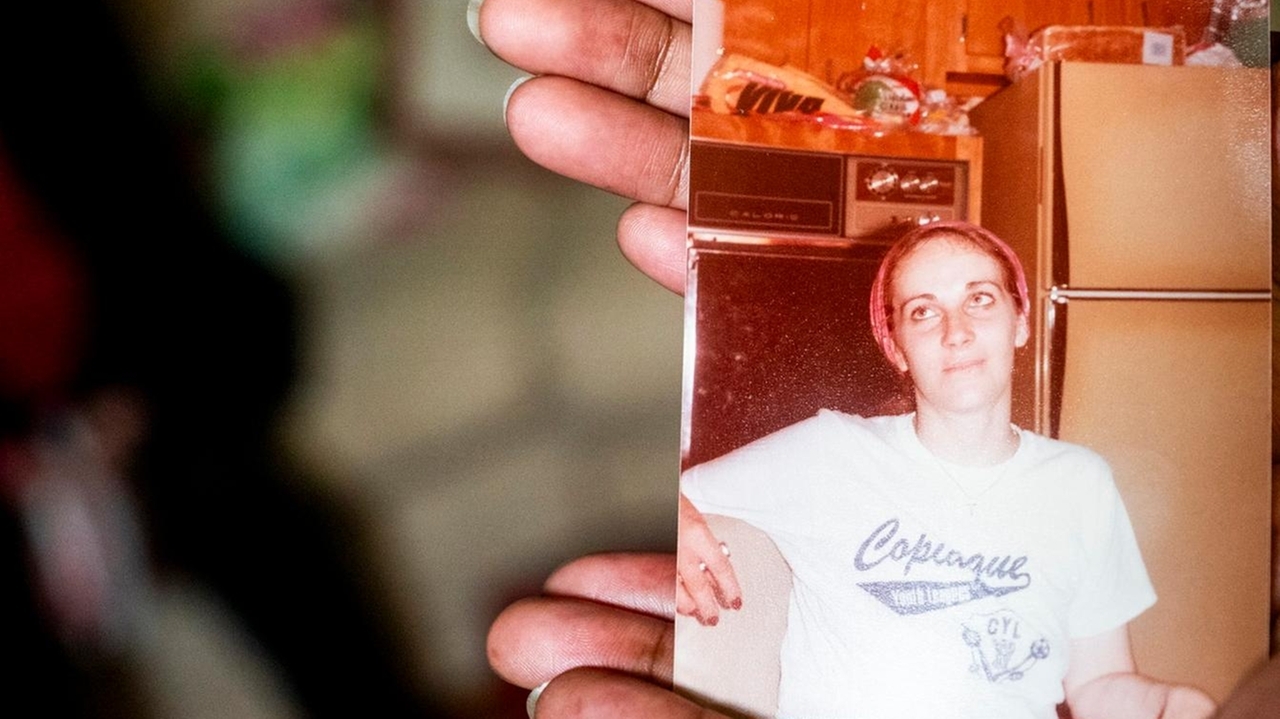 Suffolk DA's cold case unit meets with victim's family 36 years after ...
