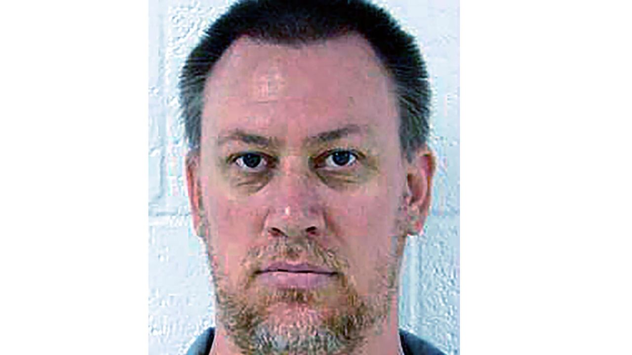 December execution date set for man convicted of killing a young ...