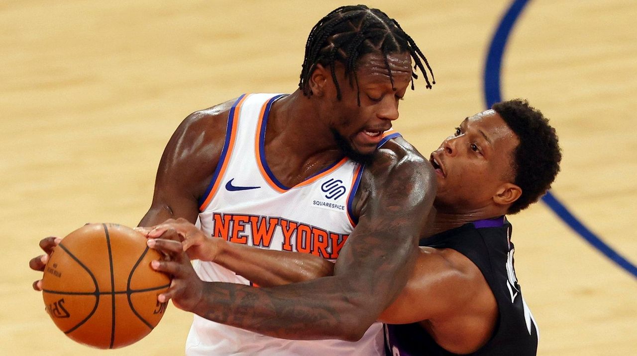 Knicks edge Raptors to move back to .500 - Newsday