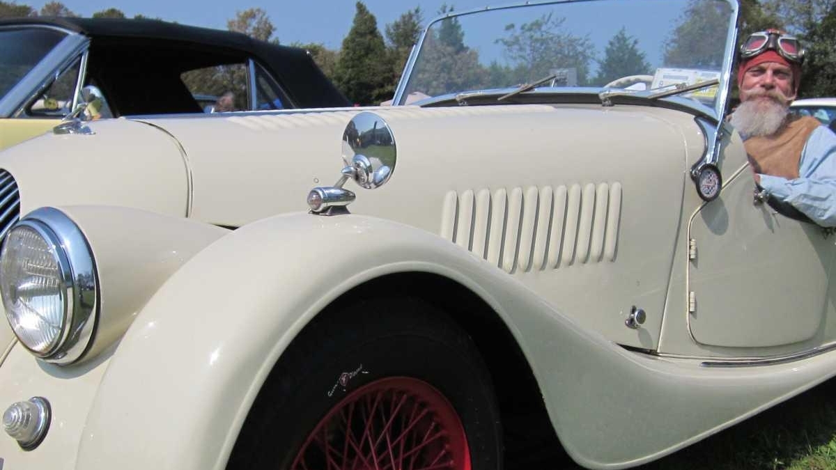 Peconic car show benefits Boy Scouts - Newsday