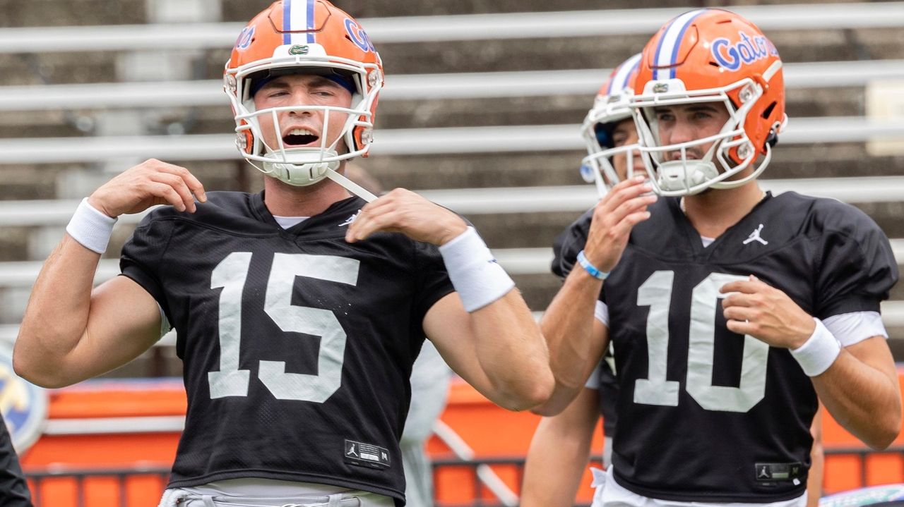 No surprise: Florida names Wisconsin transfer Graham Mertz its starting ...