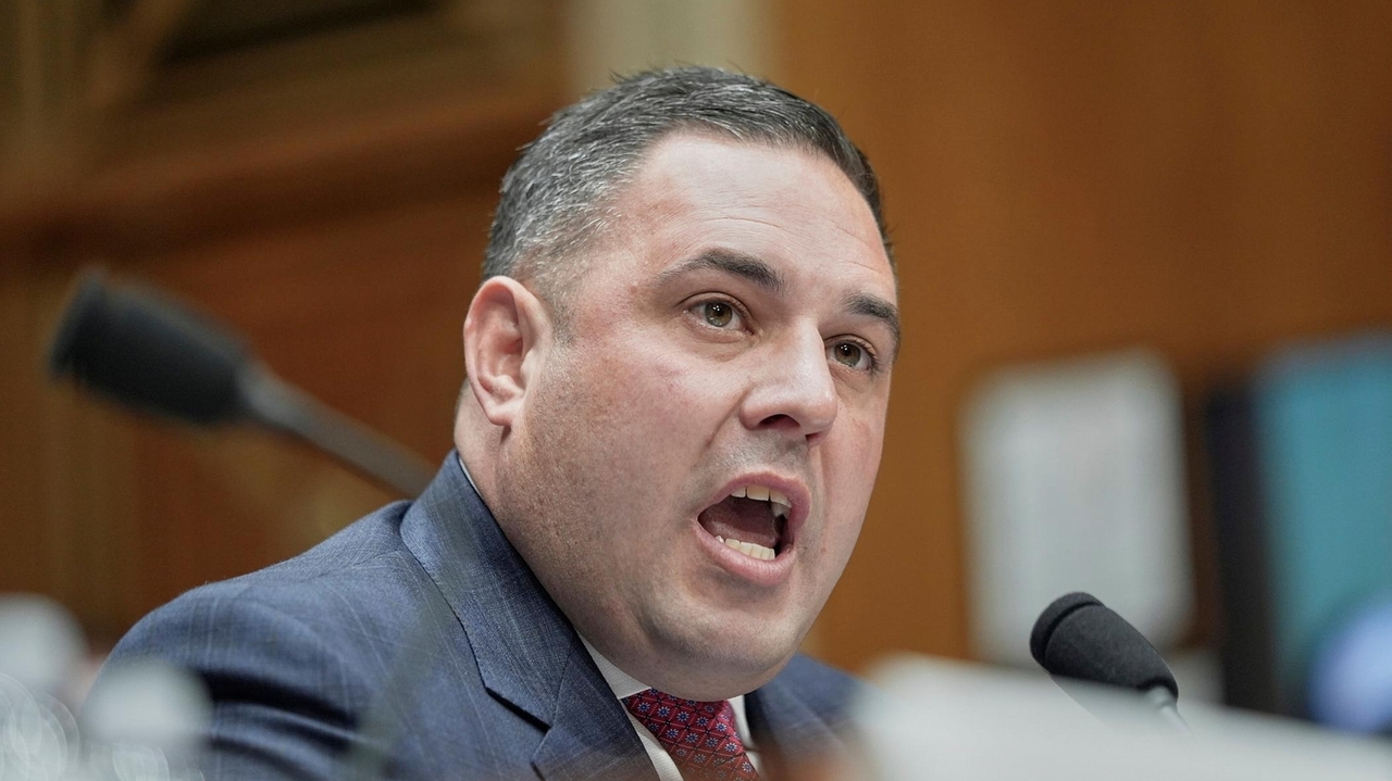 Anthony D'Esposito grilled on political future - Newsday