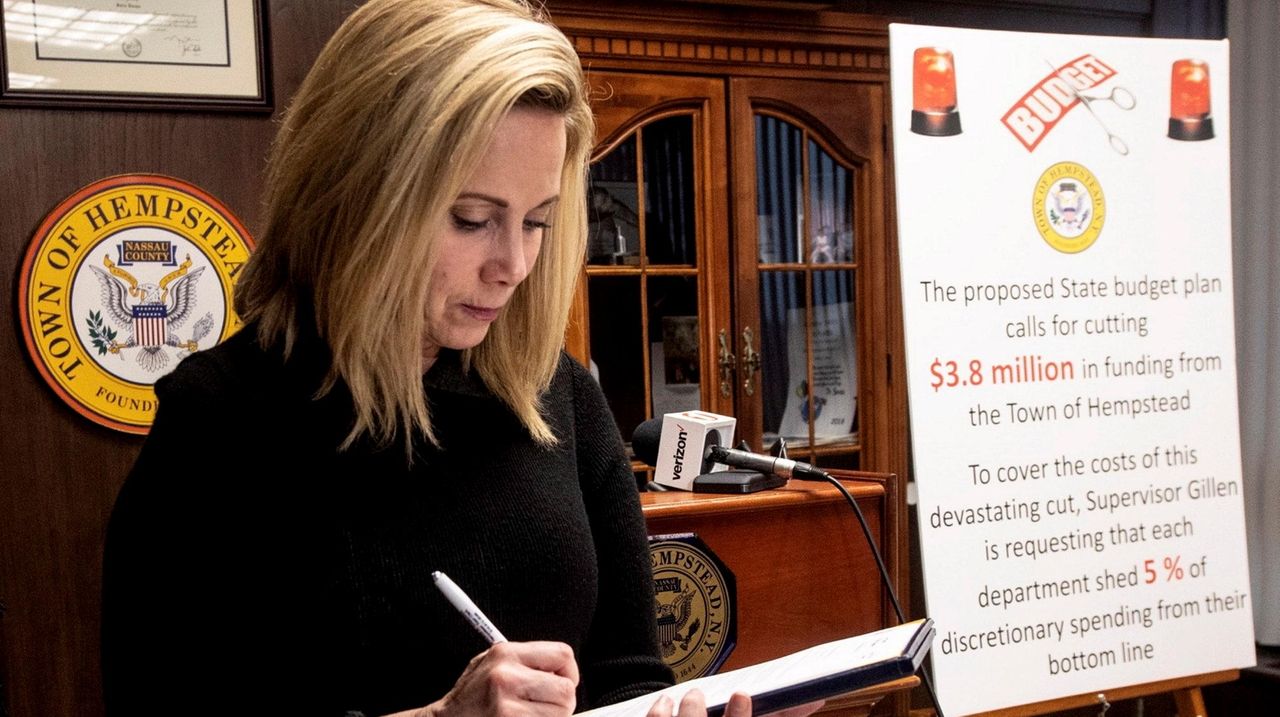 Hempstead supervisor calls for budget cuts from all departments - Newsday