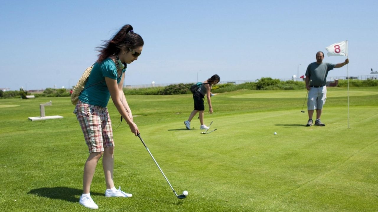 Where to play pitch and putt - Newsday
