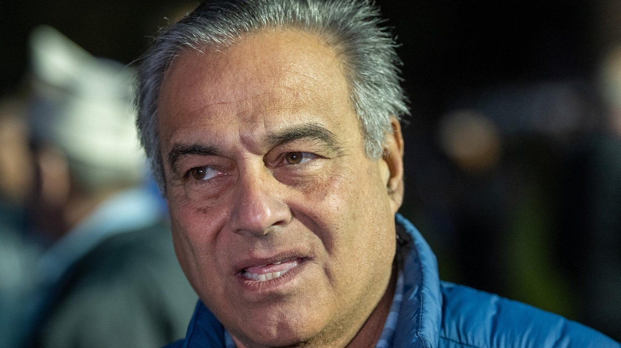 Nassau elections official: Mayor tampered with poll book - Newsday