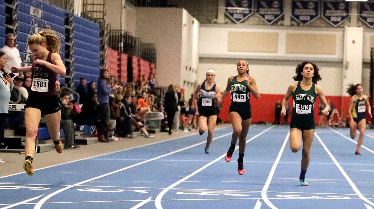 Kings Park’s Alyssa Womack excels despite tough lane position - Newsday