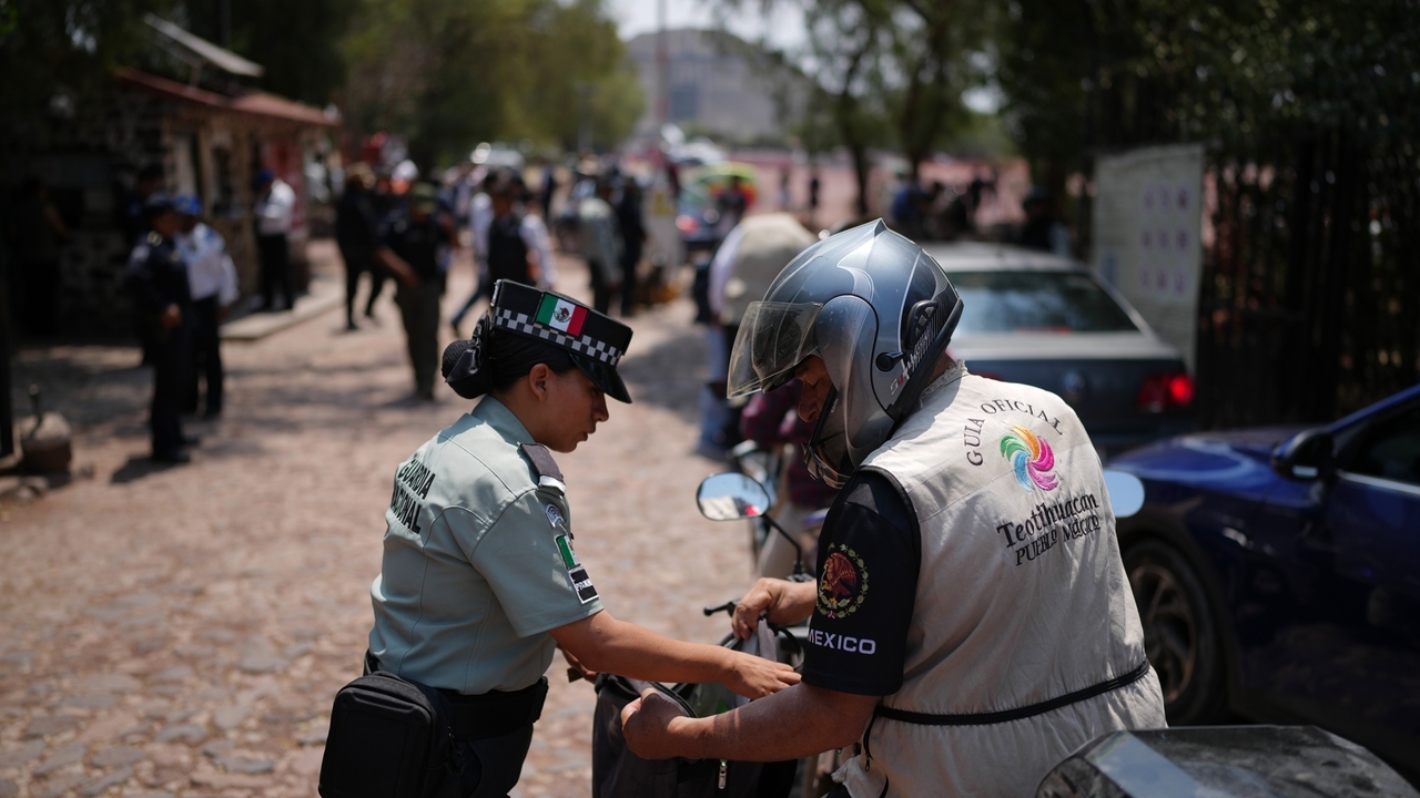 Mexico to beef up security at tourist sites after shooting at pyramids ...