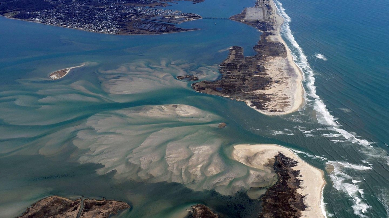 NPS: Fire Island Breach made by Sandy in Mother Nature’s hands - Newsday