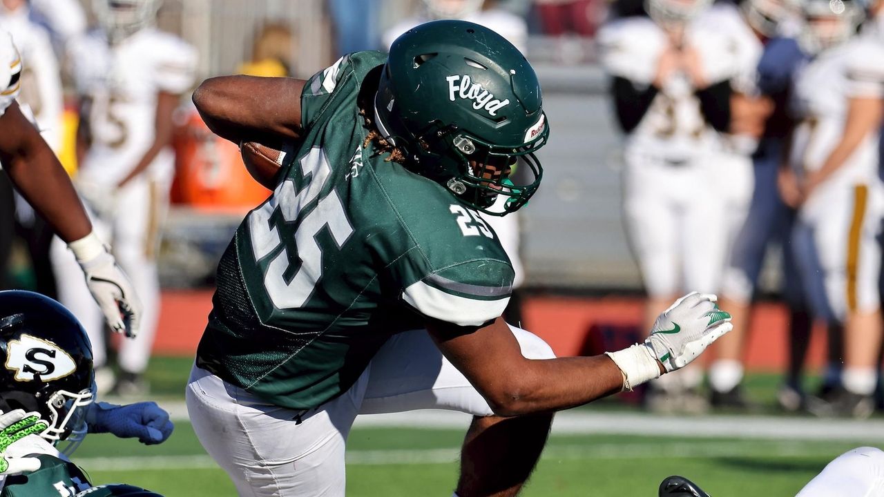 Floyd football captures Suffolk Division I title as Ja'Quan Thomas runs ...