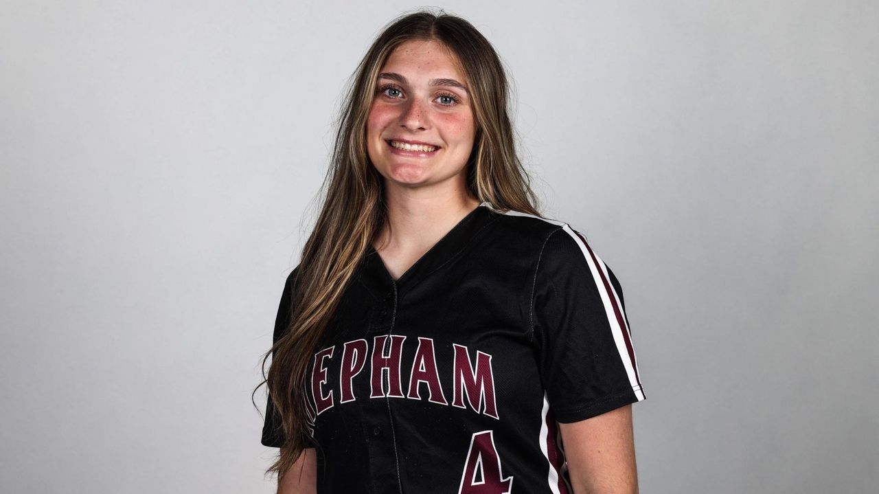 Roundup: Mepham softball rallies past Syosset; plus baseball, girls ...