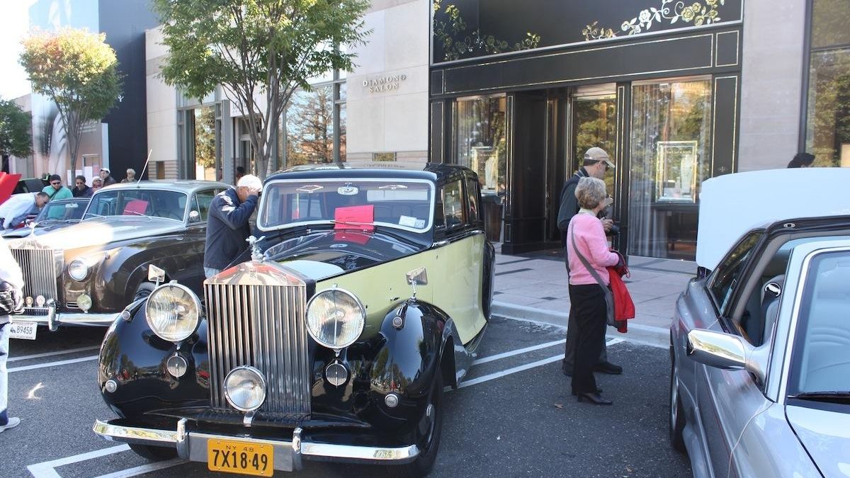 Classic Rolls-Royce, Bentley cars displayed at Foundation Museum - Newsday