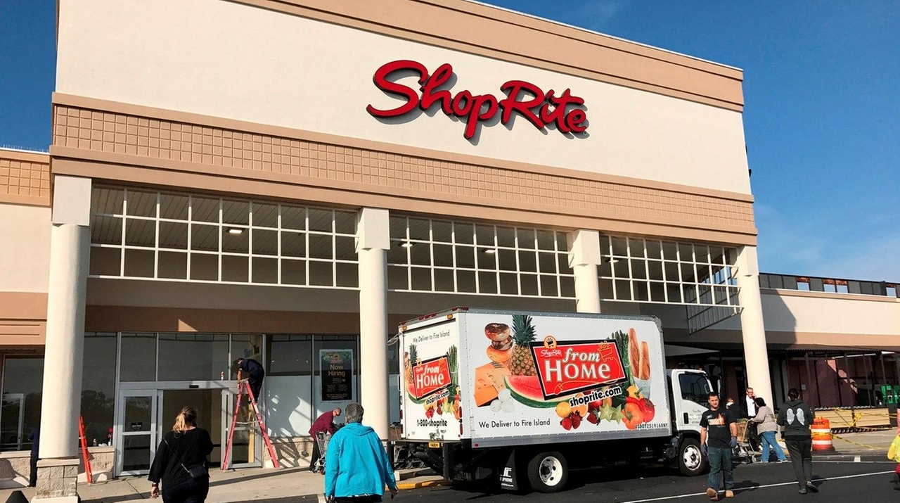 New ShopRite opens in Massapequa, at former Waldbaum’s site - Newsday