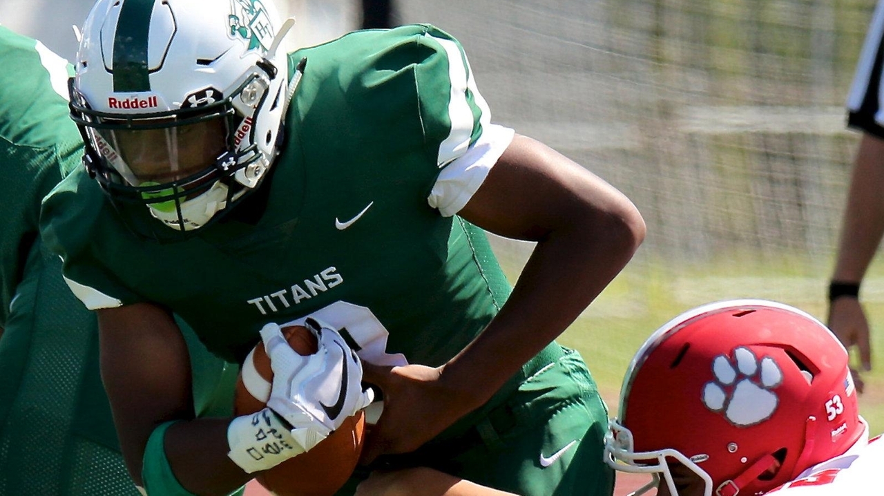 Catholic and private schools football Week 8 recap - Newsday