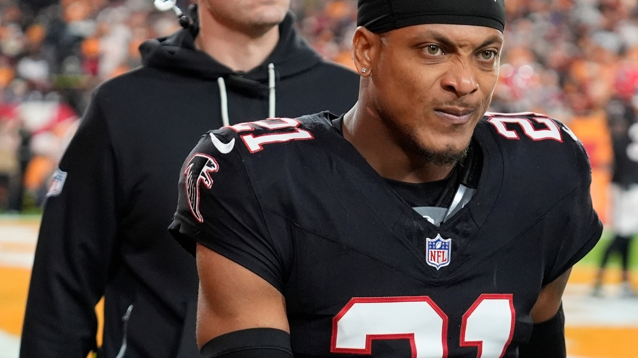 Falcons cornerback Mike Hughes is out but top wide receiver Drake ...