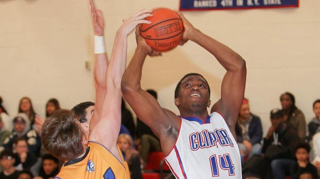 Bellport’s Jarell White practices geometry in motion on the boards ...