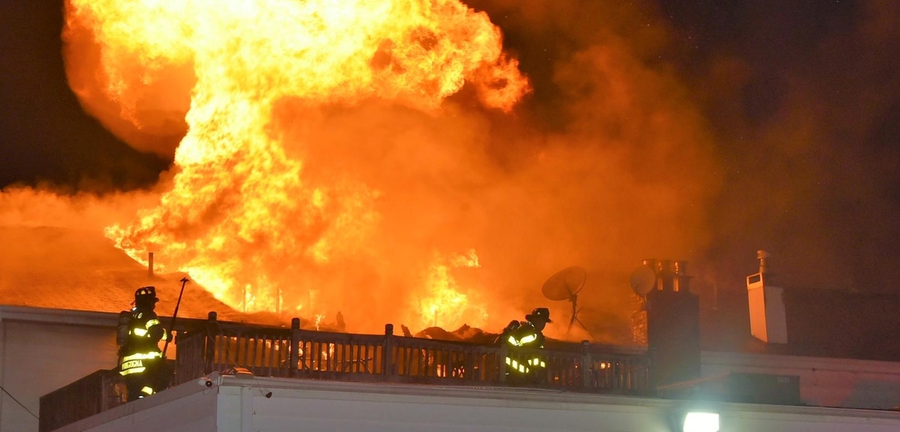 Close call for firefighters at Selden funeral home blaze - Newsday