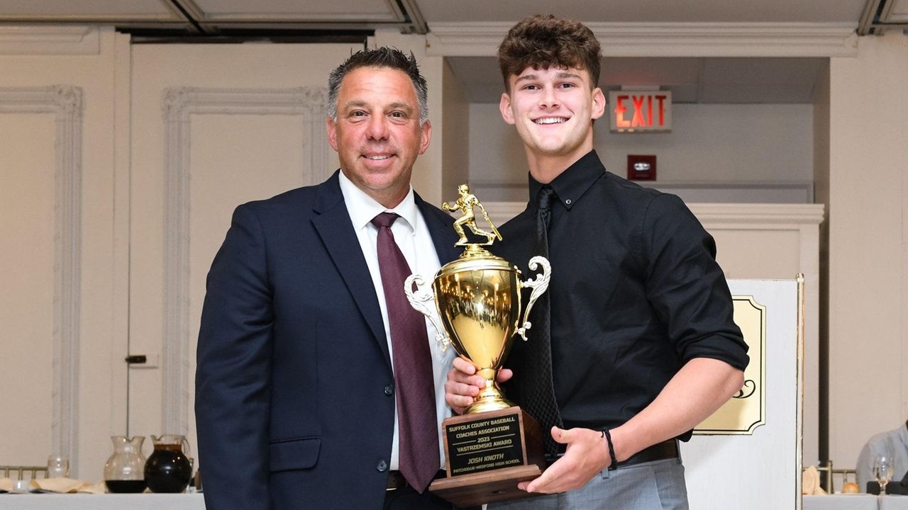 Patchogue-Medford's Josh Knoth wins Carl Yastrzemski Award for second ...