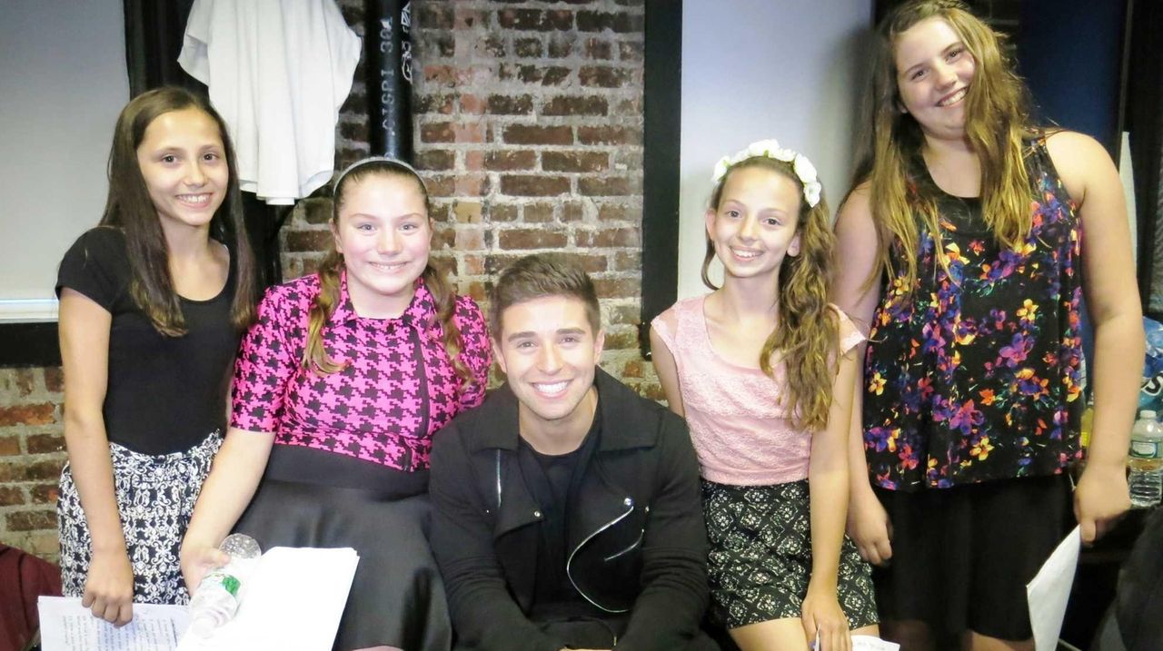 Singer Jake Miller talks songs, crazy fans - Newsday