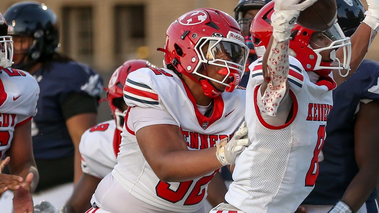 PSAL football roundup for Week 7 - Newsday