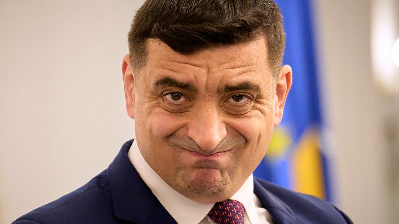 Romanian court validates presidential election, rejecting defeated ...