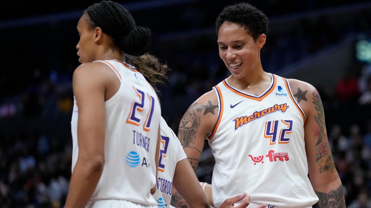 'A day of joy': Brittney Griner makes WNBA season debut after being ...
