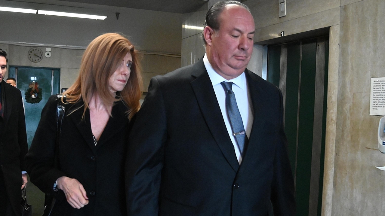 Prosecutors: Mental eval soon on ex-Port Jeff woman in fatal shove ...
