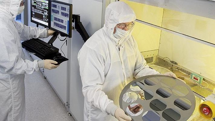 Plainview company sells LED tools to Chinese - Newsday