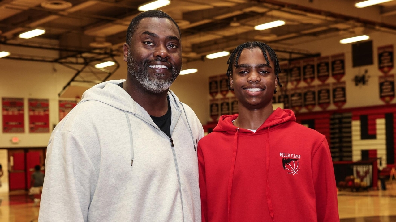 Son of former Jet Shaun Ellis creating a name for himself in basketball ...