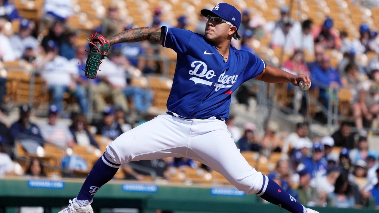 Urías lined up to start Dodgers' opener; Kershaw `excited' - Newsday