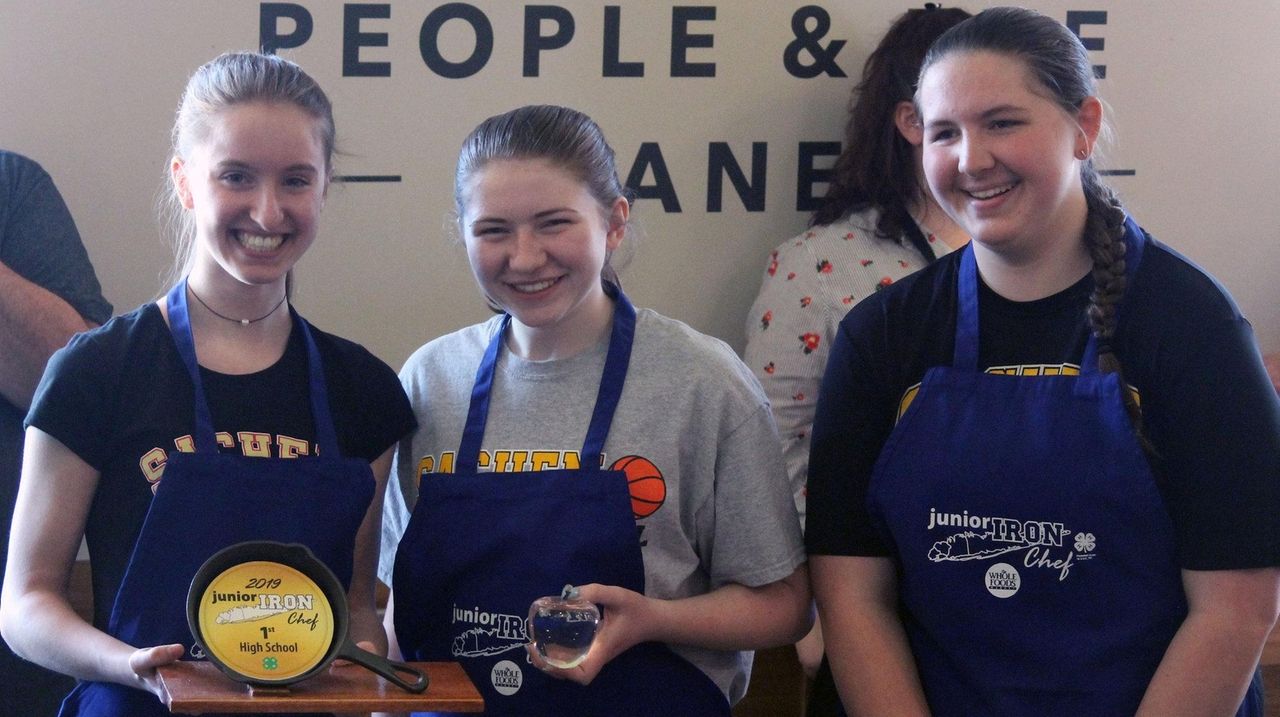 Sachem teams win Junior Iron Chef contest - Newsday