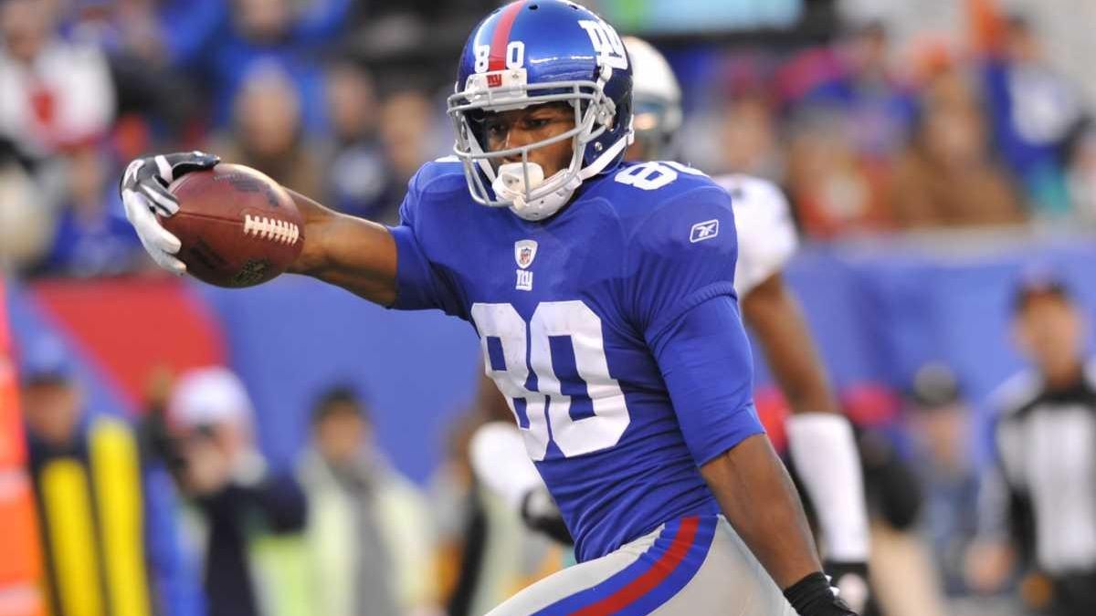 Giants' Victor Cruz goes from unknown to superstar WR - Newsday