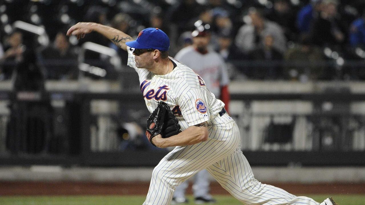 Kyle Farnsworth angry after he's released by Mets - Newsday