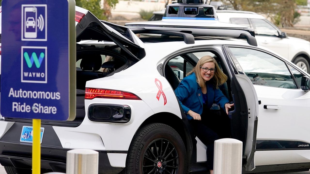 Waymo, Uber set aside past rift over self-driving car technology to ...