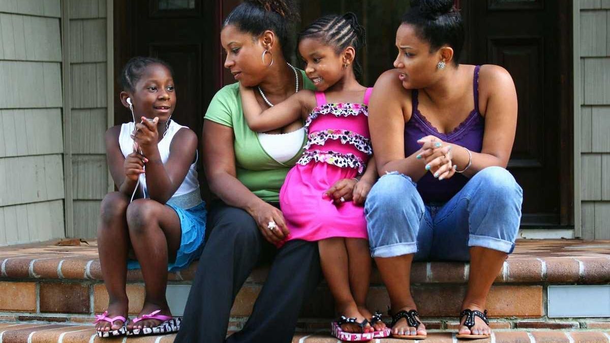 Decade later, trauma haunts 9/11 survivors - Newsday