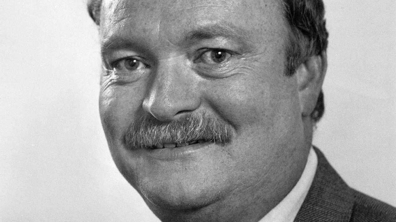 Karl Kampe Jr., former Nassau Civil Service Commission chief, dies at ...