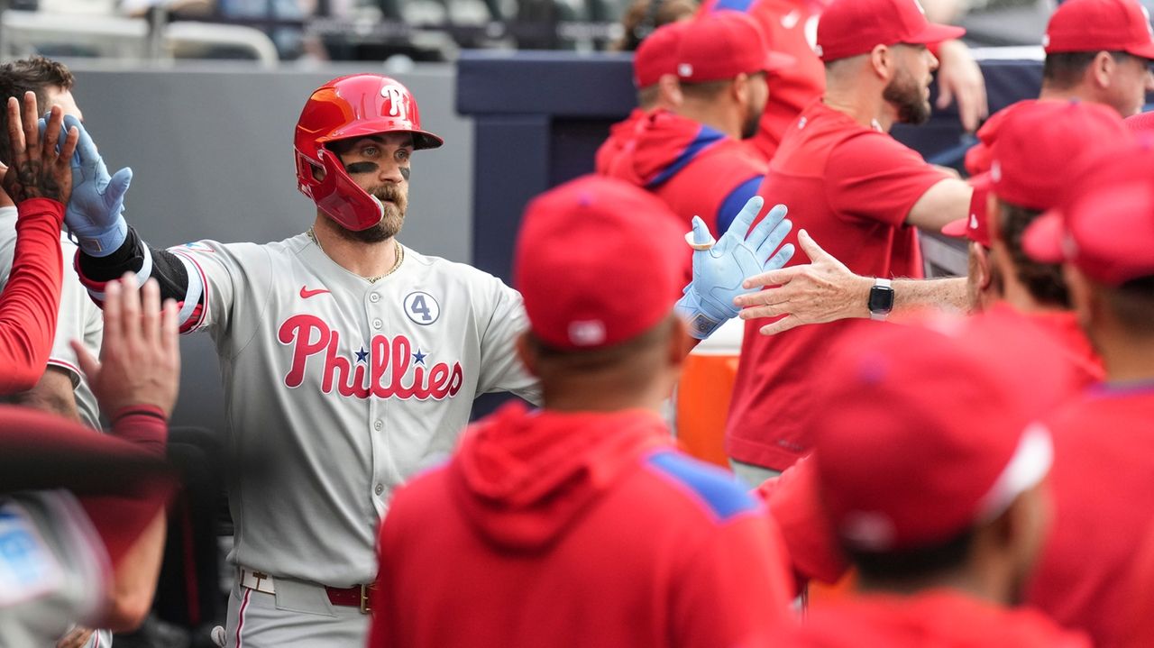 Harper homers in return, Turner goes deep twice as Phillies use 6-run 1st to beat Blue Jays 8-3 ...