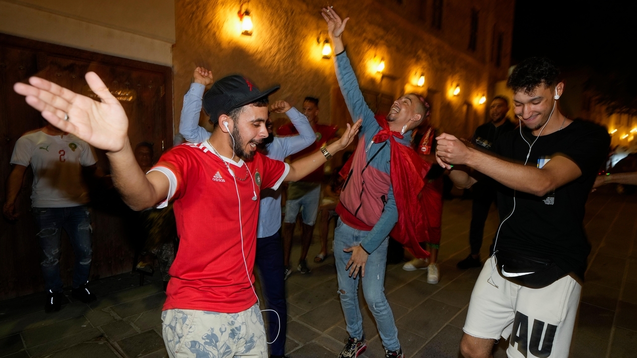Arab fans in Qatar rally behind Morocco at World Cup - Newsday