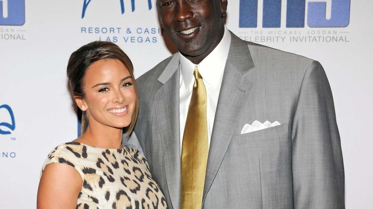 Yvette Prieto, Michael Jordan's wife, gives birth to twin daughters ...