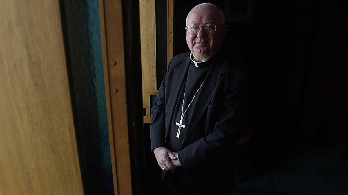 Bishop Murphy plans to reshape diocese - Newsday