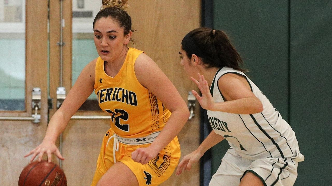 Jacqueline DeLuca, Jericho earn rare win over Sewanhaka - Newsday