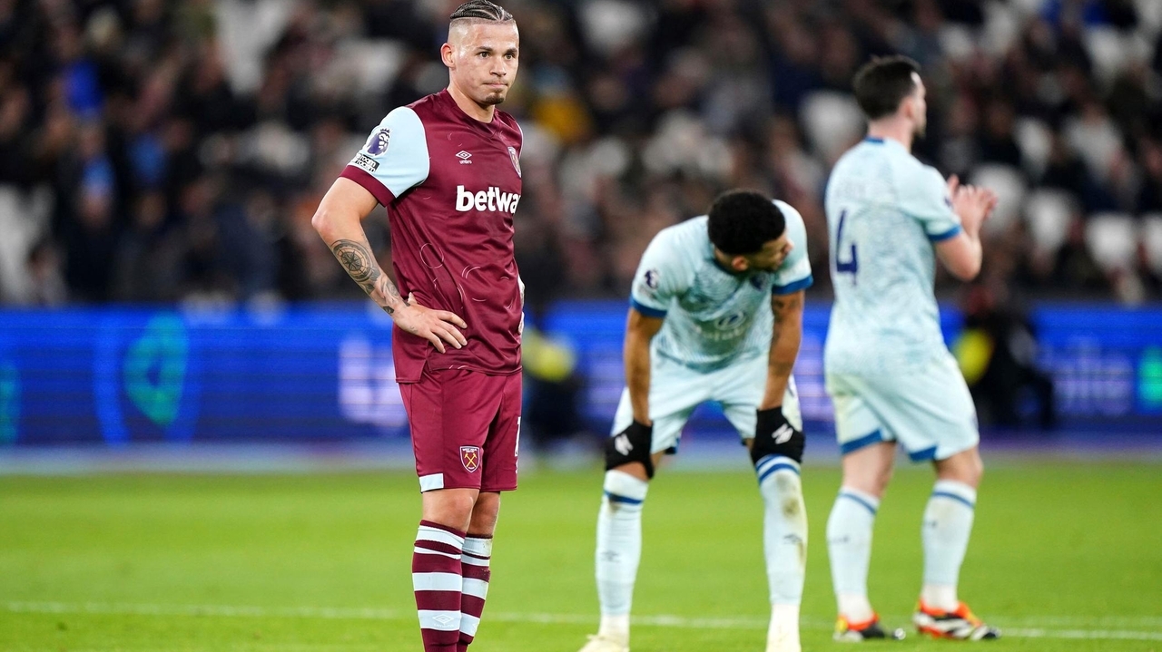 Kalvin Phillips mars West Ham debut by making error leading to goal in ...