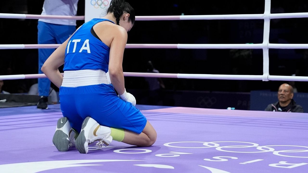 Who is Italian boxer Angela Carini and why did she quit her fight ...
