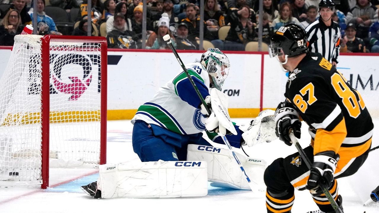 Elias Pettersson's OT winner helps Canucks beat Penguins 4-3 - Newsday