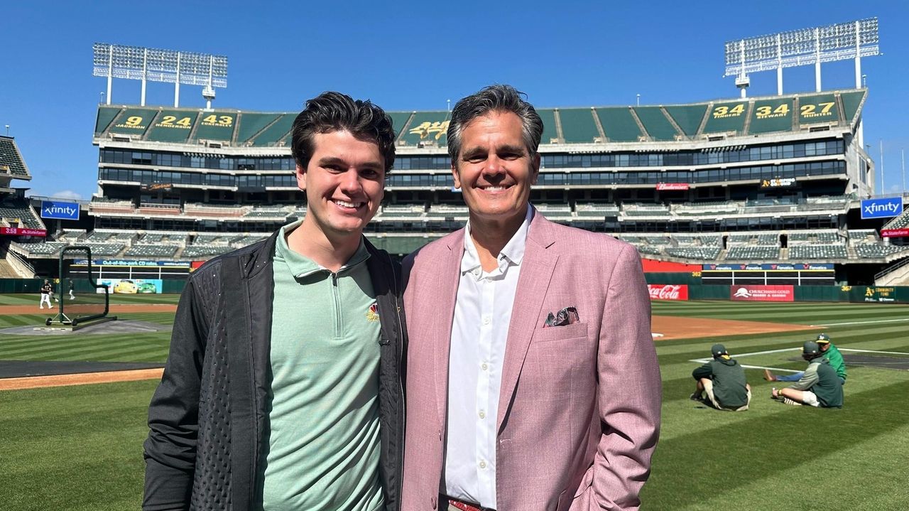 Father-son baseball play-by-play broadcasters Chip and Chris Caray ...