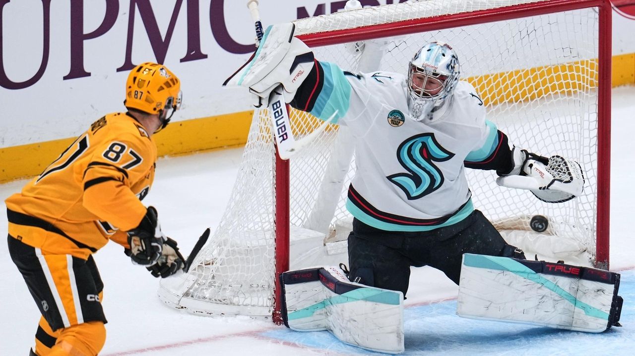 Montour's OT winner carries Seattle past Pittsburgh, 3-2 - Newsday
