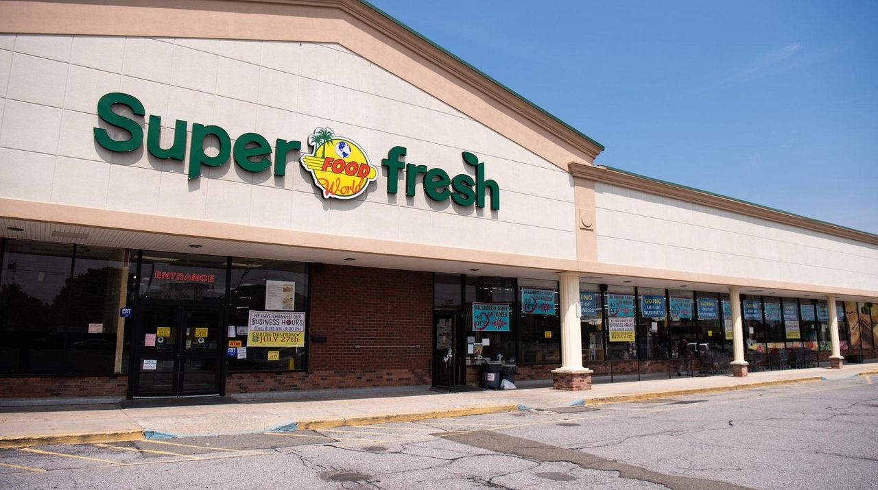 Garden City Park site to lose third grocery store since 2015 - Newsday
