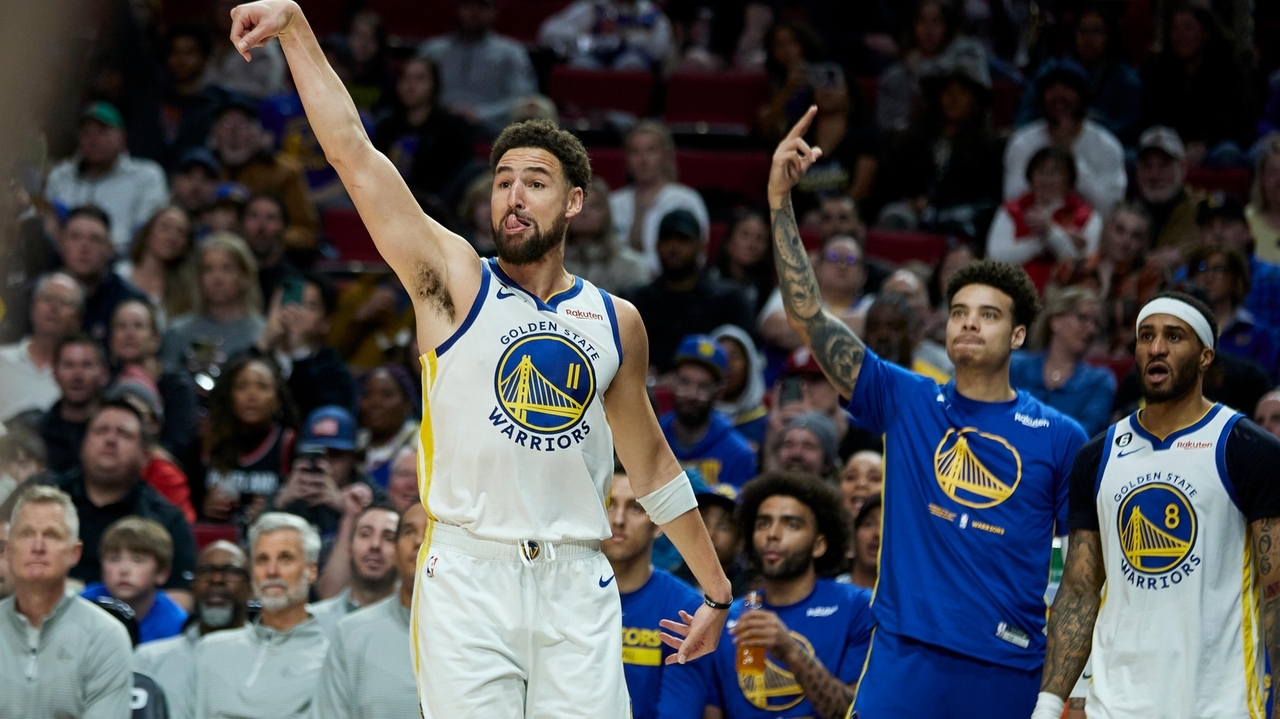 Warriors set NBA record with 55-point 1st quarter in rout - Newsday
