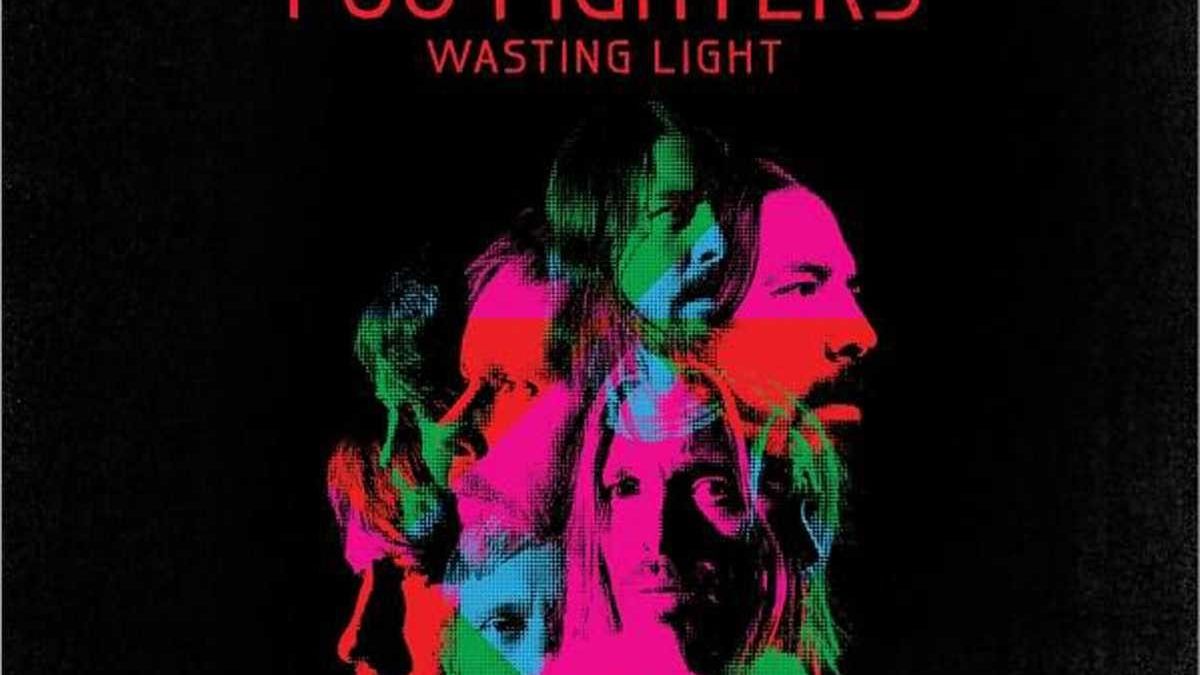 Foo Fighters shine with 'Wasting Light' - Newsday